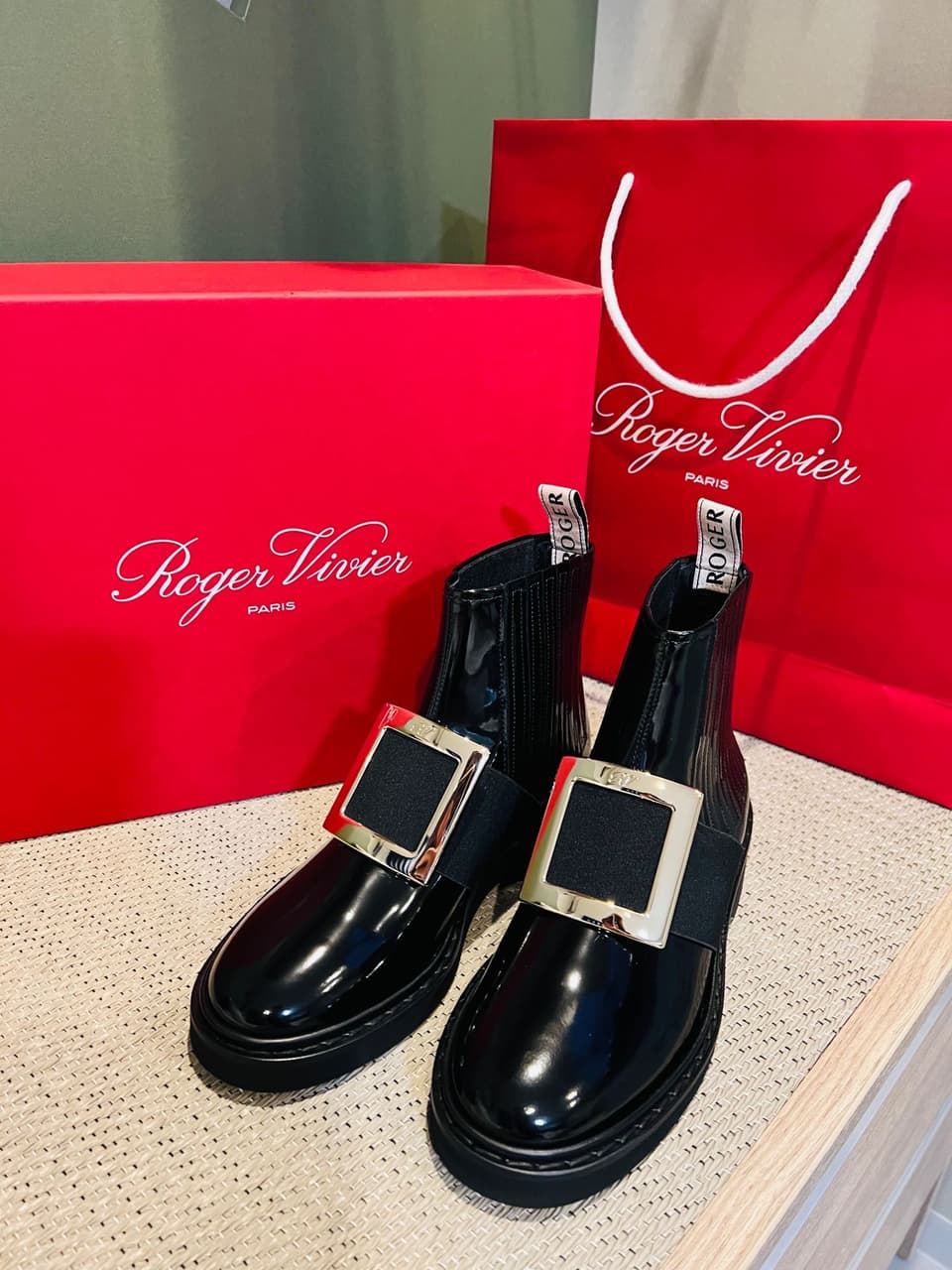 #分享 再訪🇯🇵再度買到剁手手 (Loewe, LV, Chanel, Hermes, RV, Bvlgari, Burberry) - 精品板 | Dcard