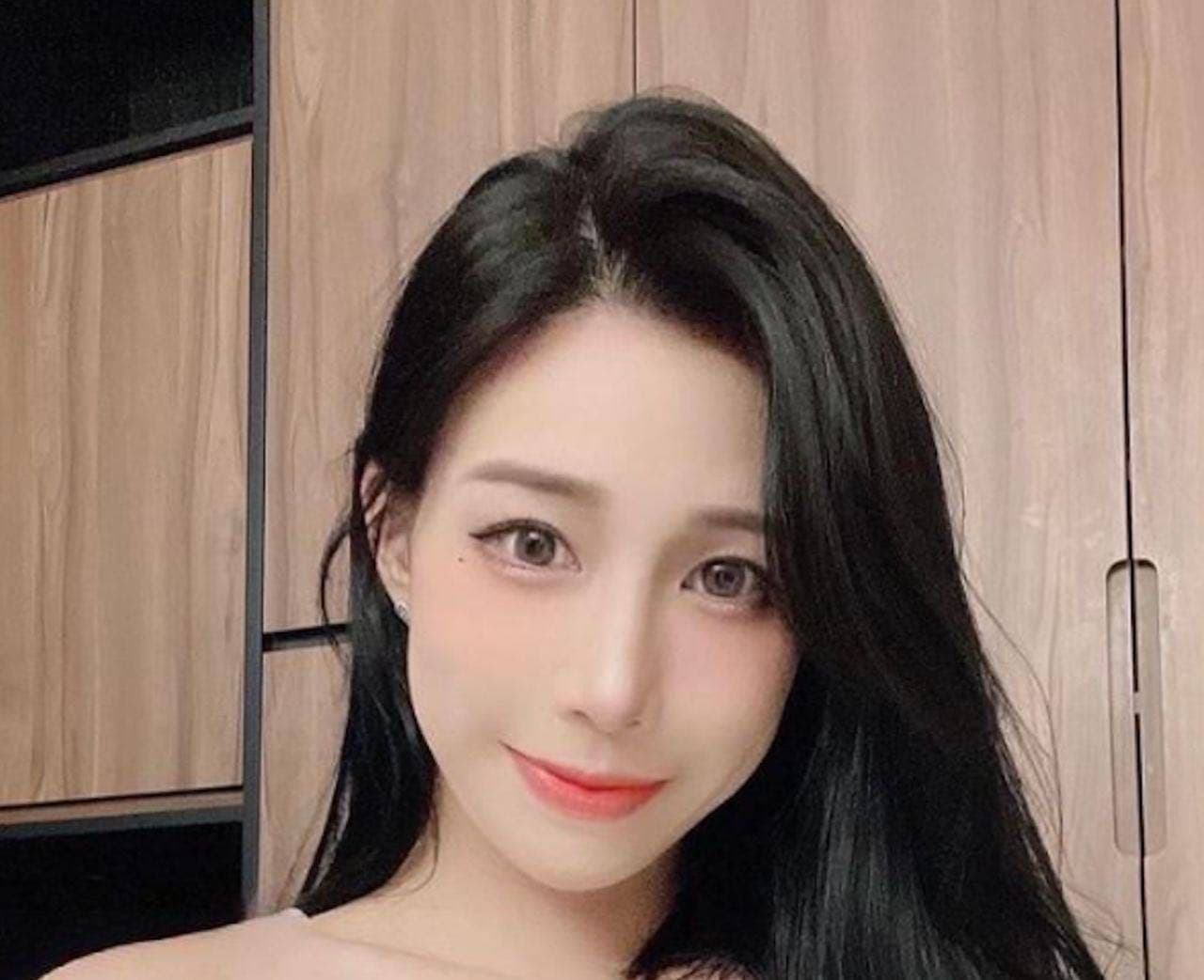 求女優 西斯板 Dcard
