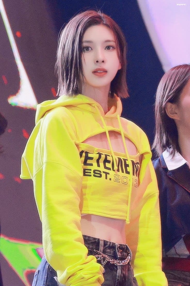 #分享 231010 NMIXX “𝗧𝗛𝗘 𝗙𝗔𝗖𝗧 𝗠𝗨𝗦𝗜𝗖 𝗔𝗪𝗔𝗥𝗗𝗦” 紅毯 | 舞台飯拍 | 得獎感言 - NMIXX板 | Dcard