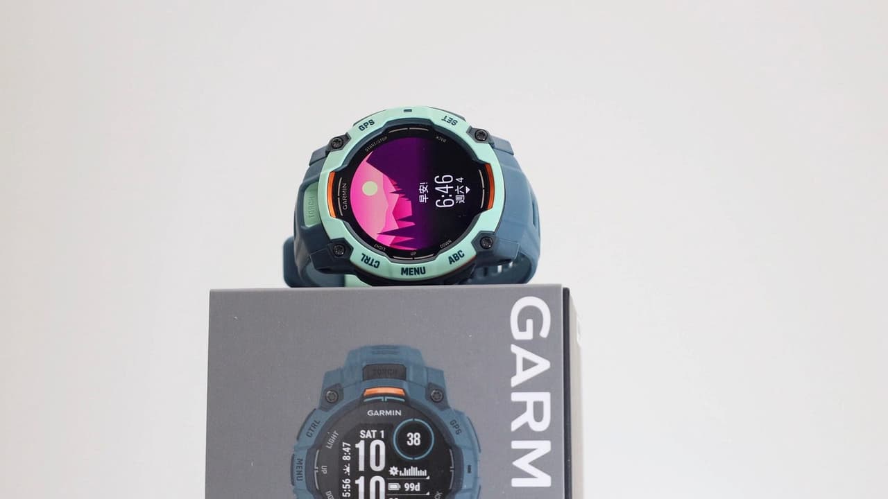 受到大老闆們的愛「戴」？Garmin Instinct 3 體驗分享 - EnterBox (@enterbox) | Dcard
