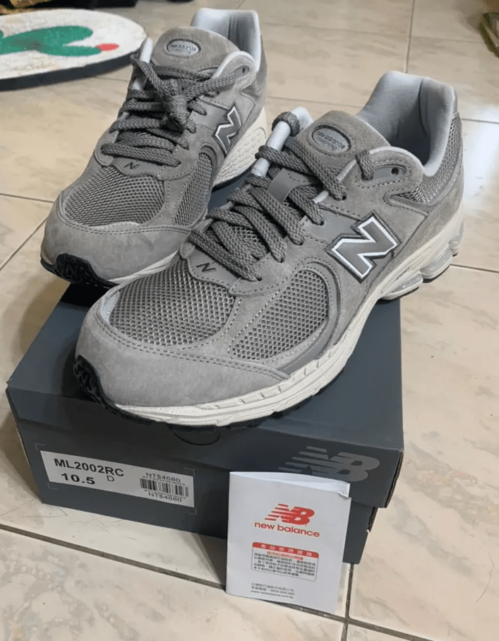 #情報 穿搭神鞋New Balance元祖灰2002RC👟8/14買最划算!NB有毒🤩 - 阿文 (@lazymanknows543) | Dcard
