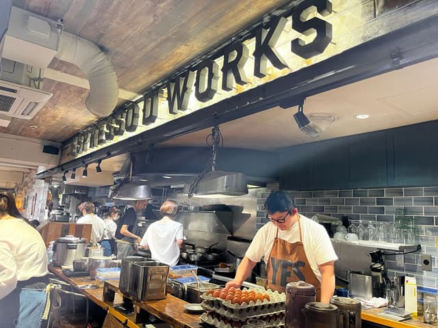 🇯🇵EDW yellow真有那麼神？日本蛋包飯你都吃哪家？ - 美食板 | Dcard