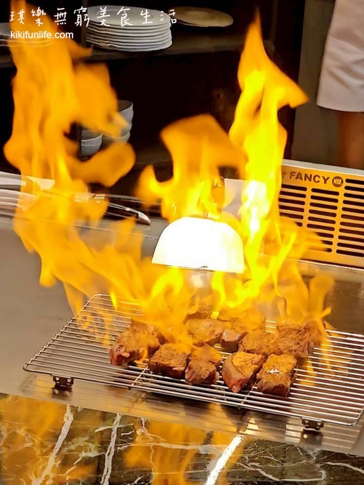 七期裡的香草花園餐廳！夏登法式鐵板燒 $1450吃活鮑魚、A5和牛、日本生蠔 台中法式料理推薦 - 美食板 | Dcard