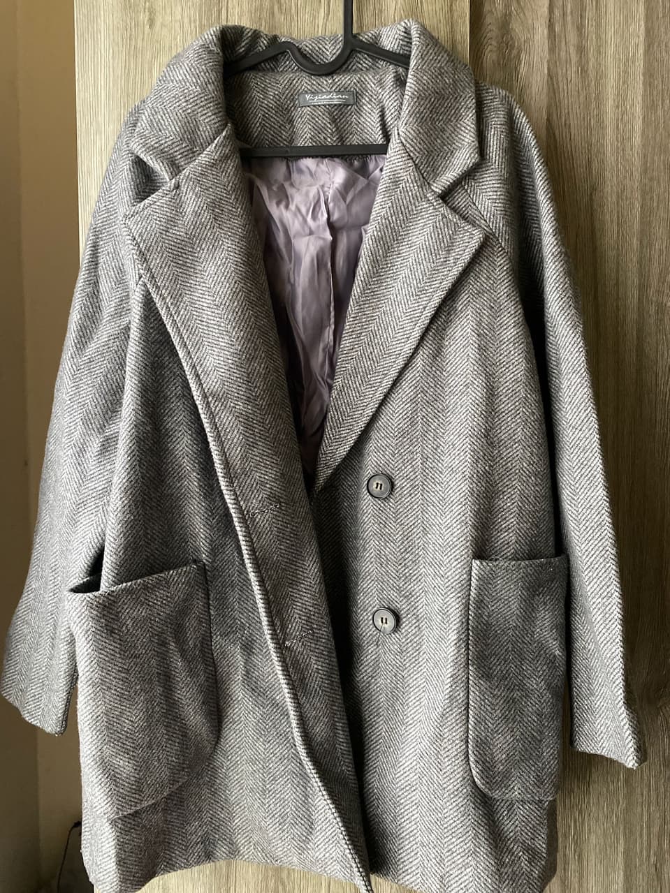 #我要賣 Gu /QS/Net大衣、毛衣、洋 - 二手交易板 | Dcard