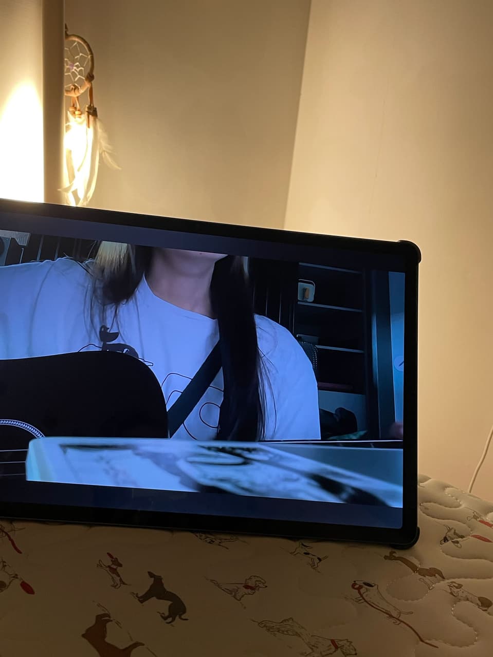 【開箱】Lenovo Idea Tab Pro！行動學習 & 創作神器來啦！( • ̀ω•́ ) - 艾尼 (@nn.mkyl) | Dcard