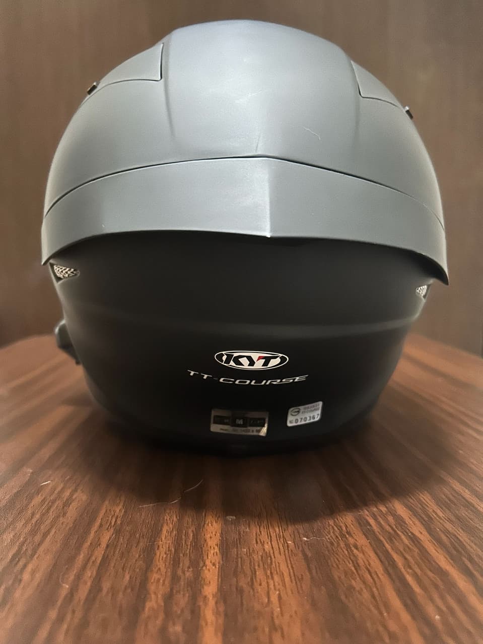 放二手KYT帽子(消光黑）M碼 - 大仁科大板 | Dcard