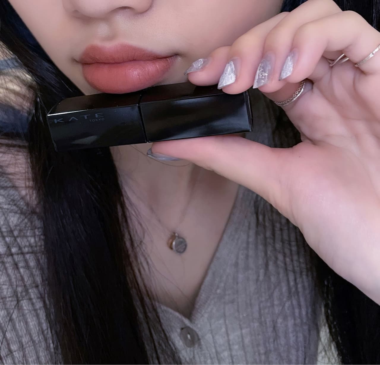 #分享 KATE怪獸級持色唇釉M05（新品） - 美妝板 | Dcard