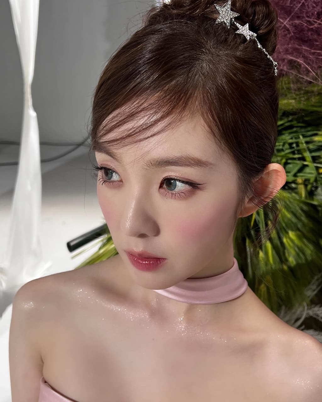 #情報 🎀 IRENE SOLO《Like A Flower》專輯配置 - 追星板 | Dcard