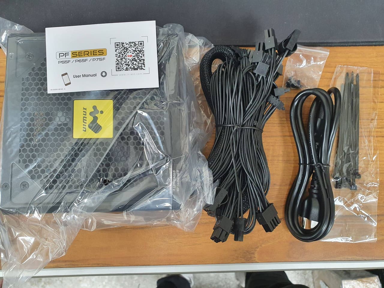 #開箱 InWin迎廣 P65F 650w 金牌直出Power - 3C板 | Dcard