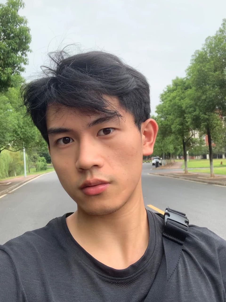 尋人 彩虹板 Dcard