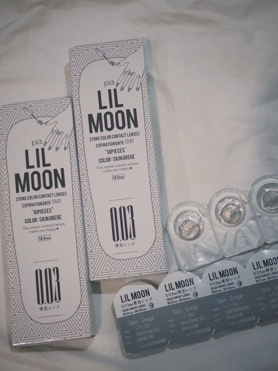 LIL MOON 混血煙灰色 SKIN GREGE - 隱形眼鏡板 | Dcard