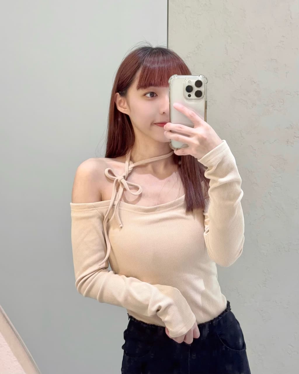 姐妹們這件衣服才$169可以買起來⸜( ˶'ᵕ'˶)⸝ - 154牙套妹 > ̫