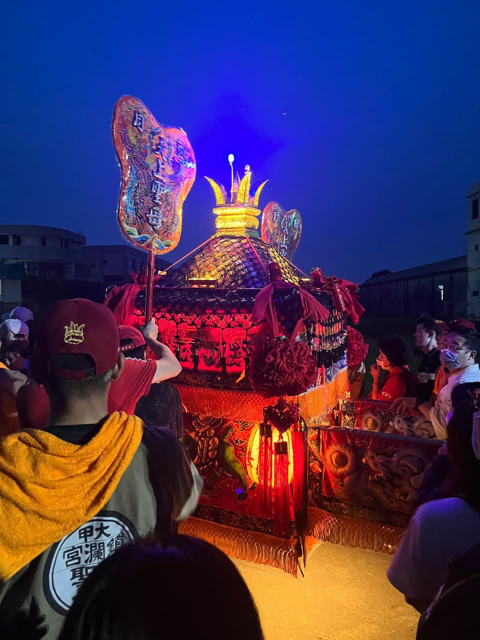 突如其來的大甲媽祖遶境(=ﾟωﾟ)ﾉ - 小肥魚魚 (@smallfatfish) | Dcard