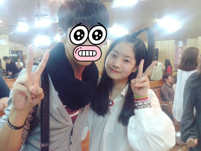 更3)原來我和Twice的多賢拍過照 - B266 留言 | Dcard
