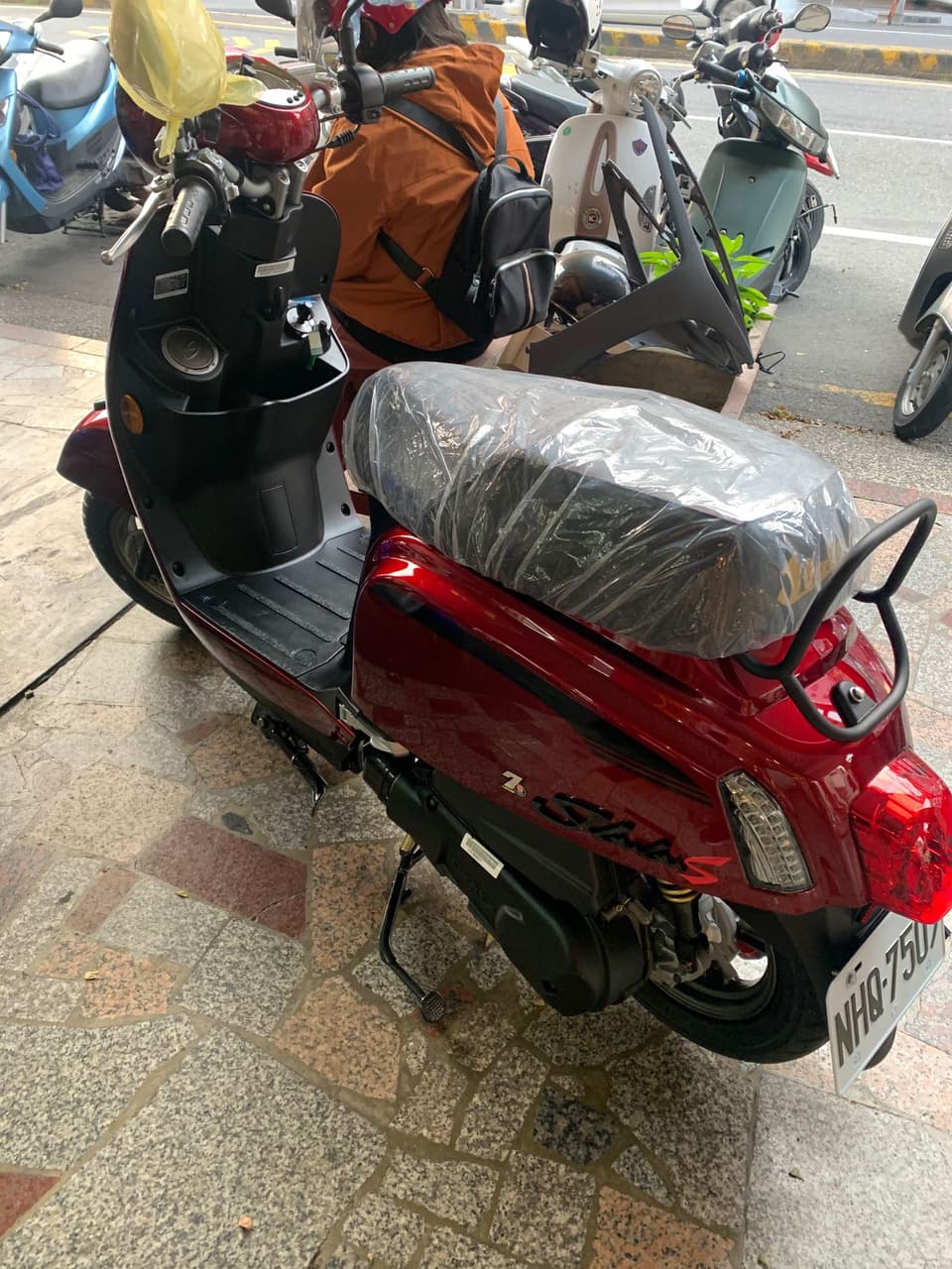 New jbubu 剛交車2天想換車 - 機車板 | Dcard