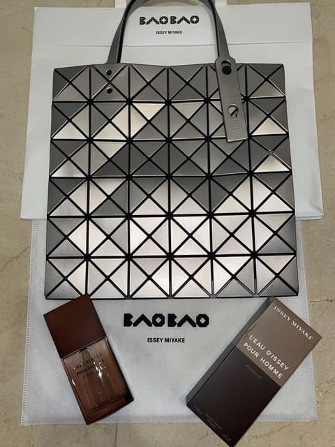 #開箱 三宅一生六月限定款 日本大阪拿下！ - B11 留言 | Dcard