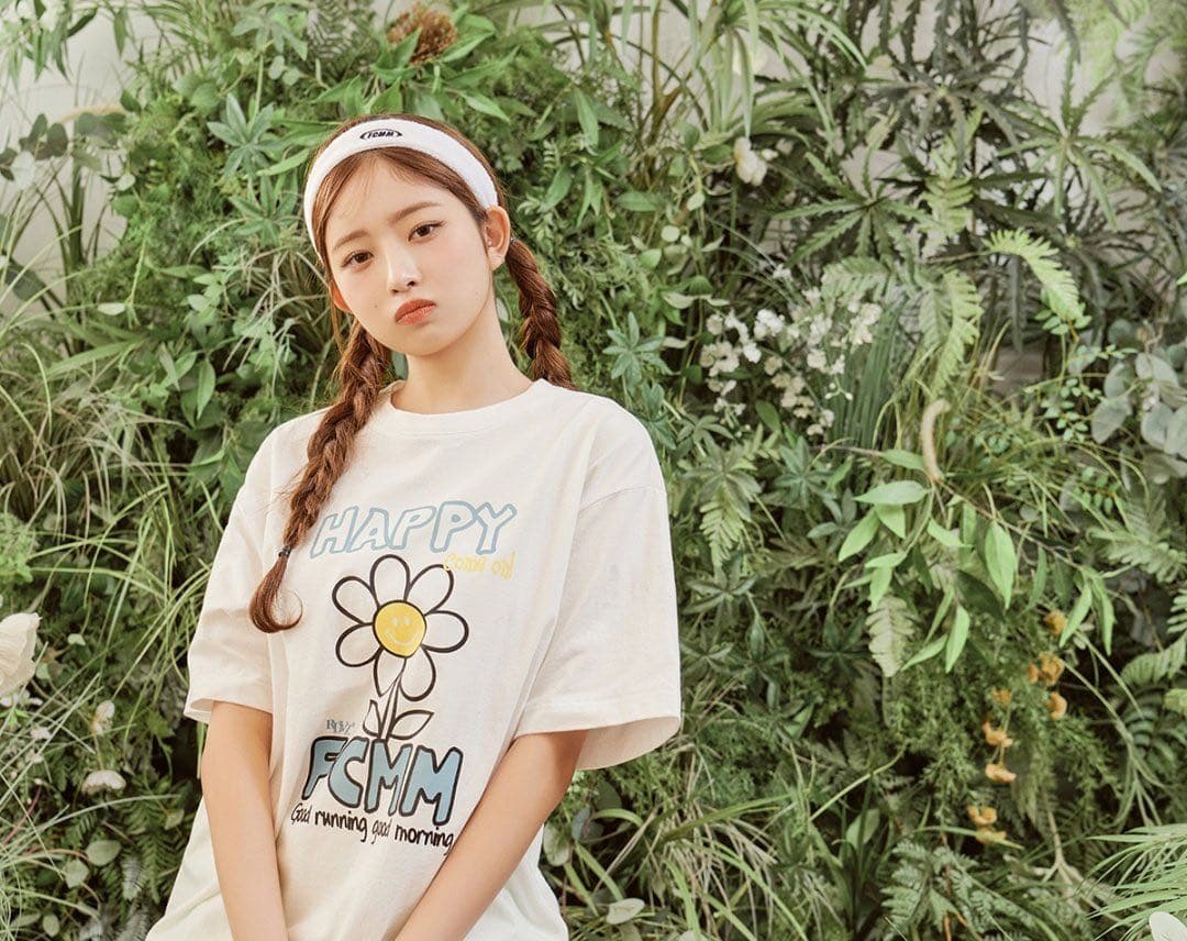 #代言 Rei - FCMM 23S/S 新品Look Book (購買送小卡) - IVE板 | Dcard