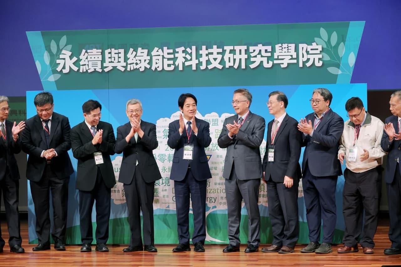 國立中央大學 | Dcard