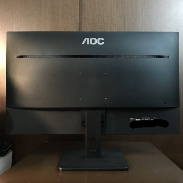 #開箱 32吋4K窄邊大螢幕 AOC U32E2N - 3C板 | Dcard