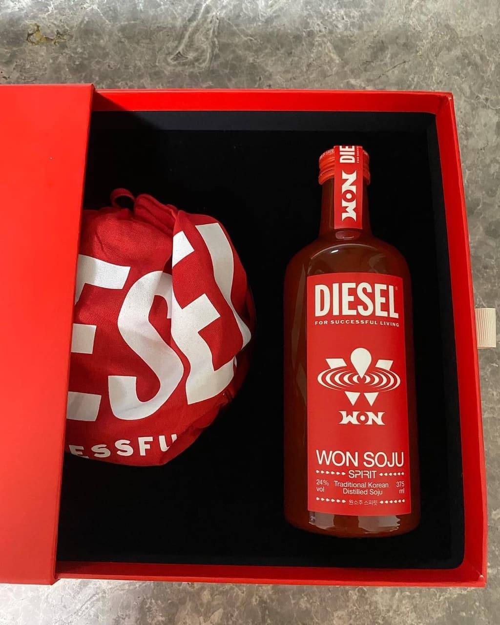 #分享 台灣找人一起代購DIESEL x Wonsoju限量禮盒 - 韓國旅遊板 | Dcard