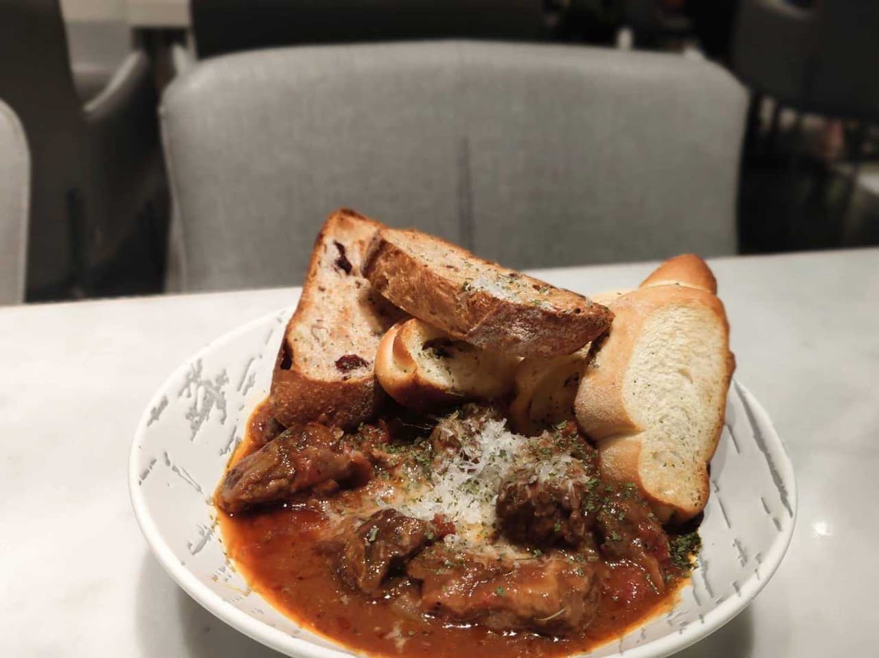 懷念的味道｜兩年前的味道 Trine&Zen 崔妮傑恩 微風信義店 #喵喵隨易吃吃 - 美食板 | Dcard