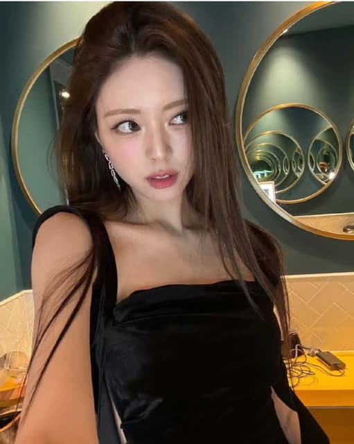 #仿妝 把助理改造成ITZY申有娜 - B12 留言 | Dcard