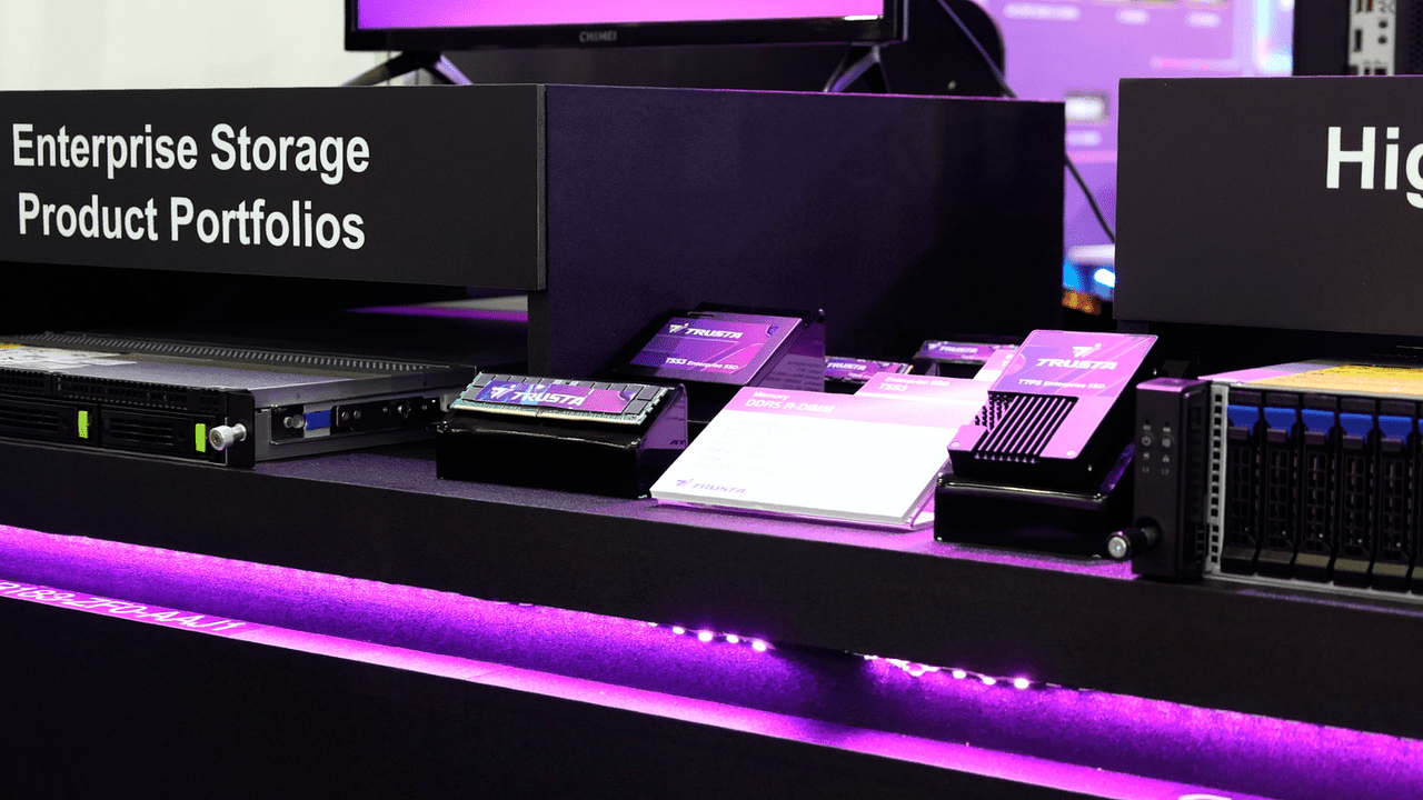 COMPUTEX 2025 ADATA 展示企業級儲存與高效能解決方案 TRUSTA、XPG - EnterBox (@enterbox) | Dcard