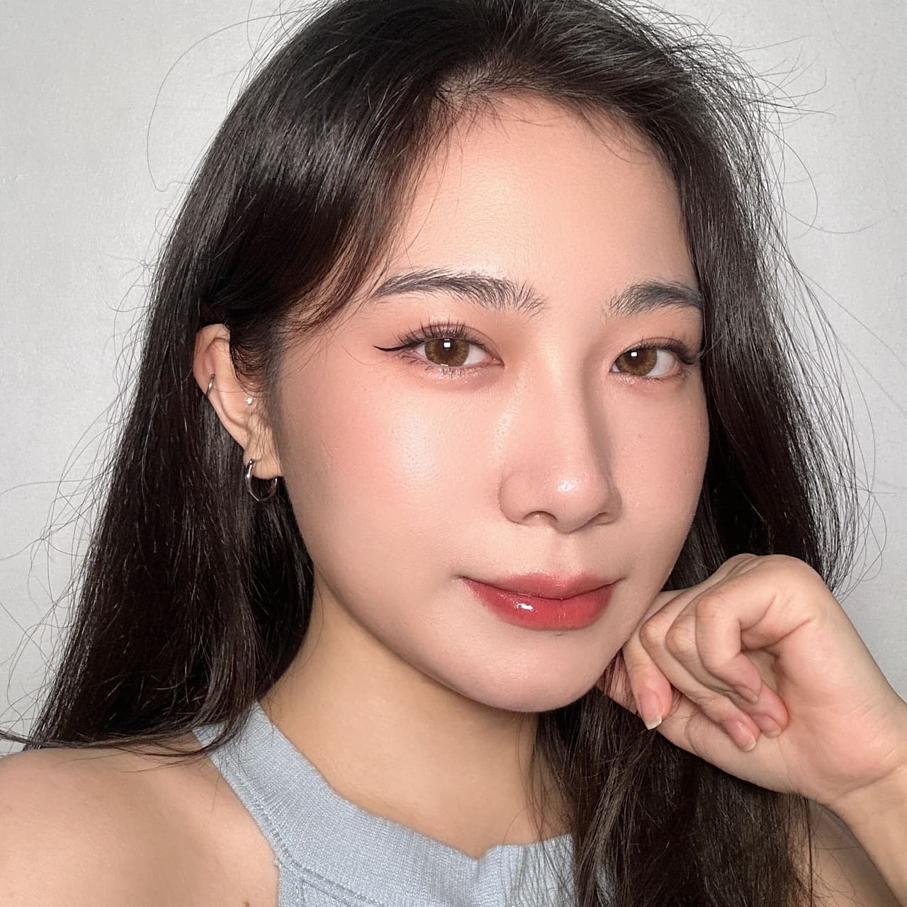 🫶🏻Deesse 女神 放電混血感😍 三色一次看 - 摸你卡撐 (@vivi47) | Dcard