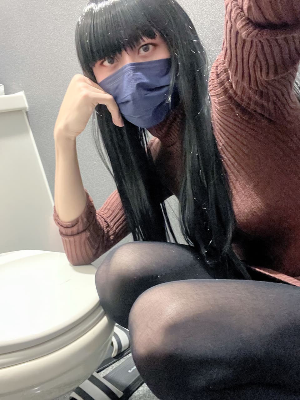 嫣然 (@blackwall) | Dcard