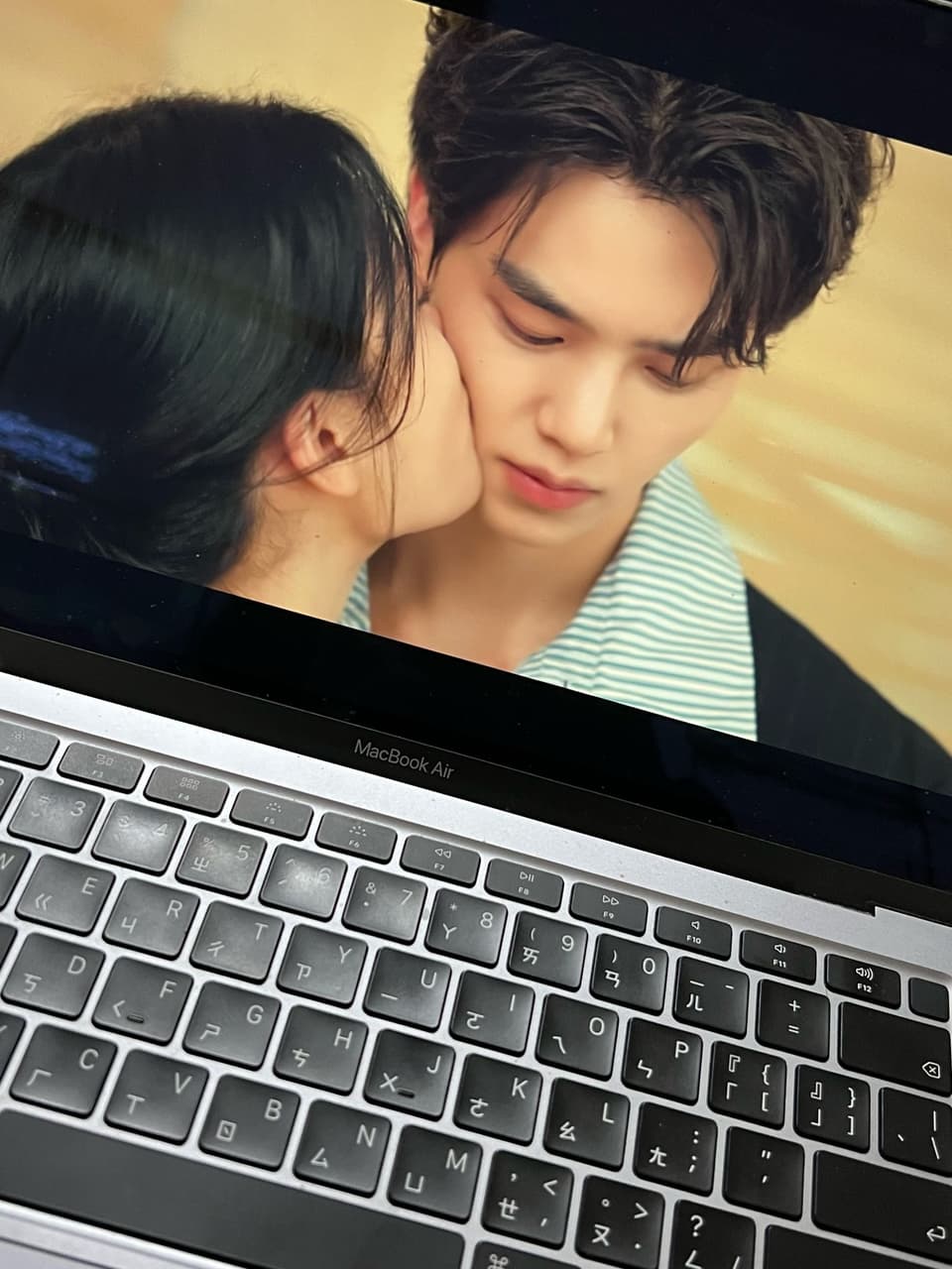 #雷 與惡魔有約 ep13-14 - Netflix板 | Dcard