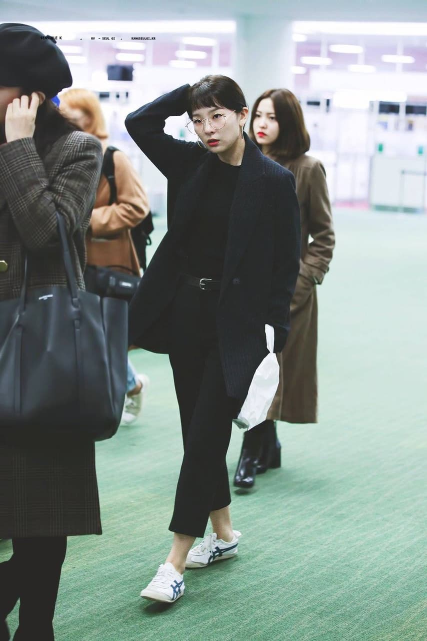 腰身SM TOP3 - Red velvet Seulgi（私服） - B33 留言 | Dcard