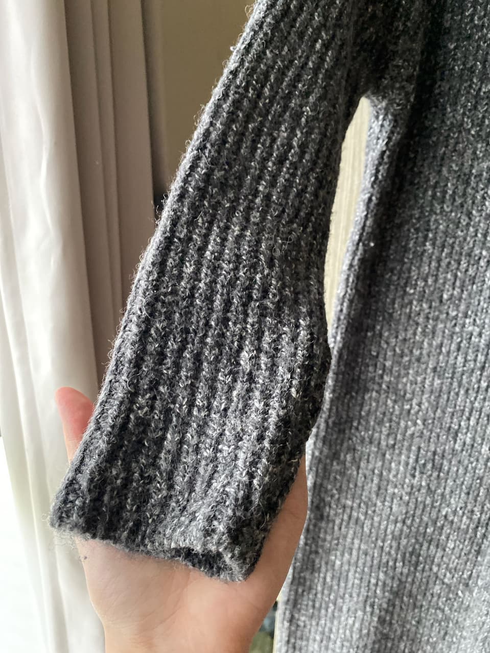 #我要賣 Gu /QS/Net大衣、毛衣、洋 - 二手交易板 | Dcard