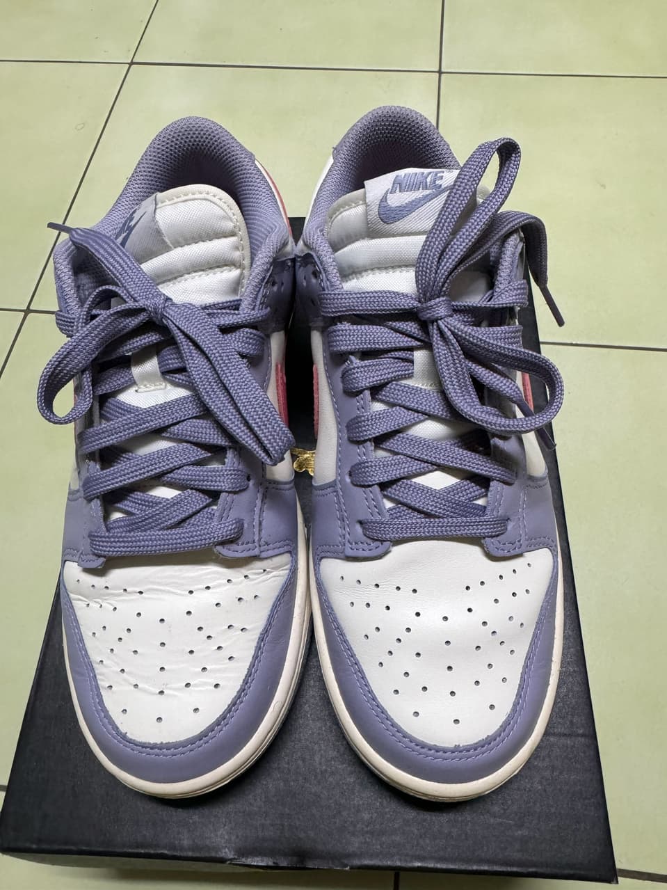 #我要賣 （售出）Nike dunk low 星黛露配色 - 二手交易板 | Dcard