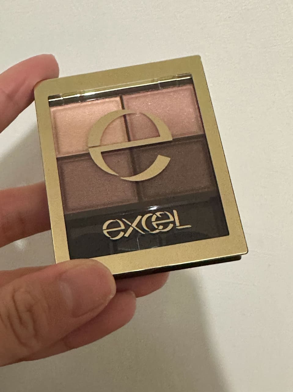 #我要賣 我要賣 品木粉美肌/excel sr03/植村秀唇膏 - 二手交易板 | Dcard