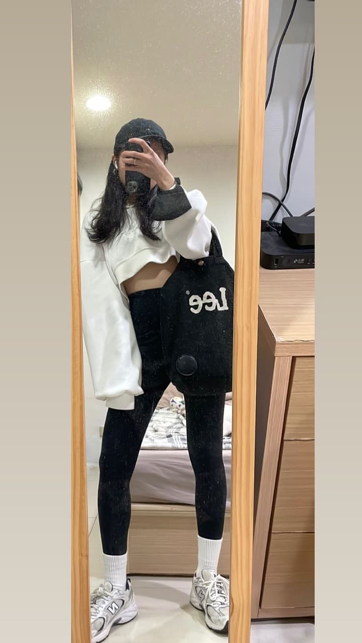 #分享 放假日的155日常OOTD - 穿搭板 | Dcard