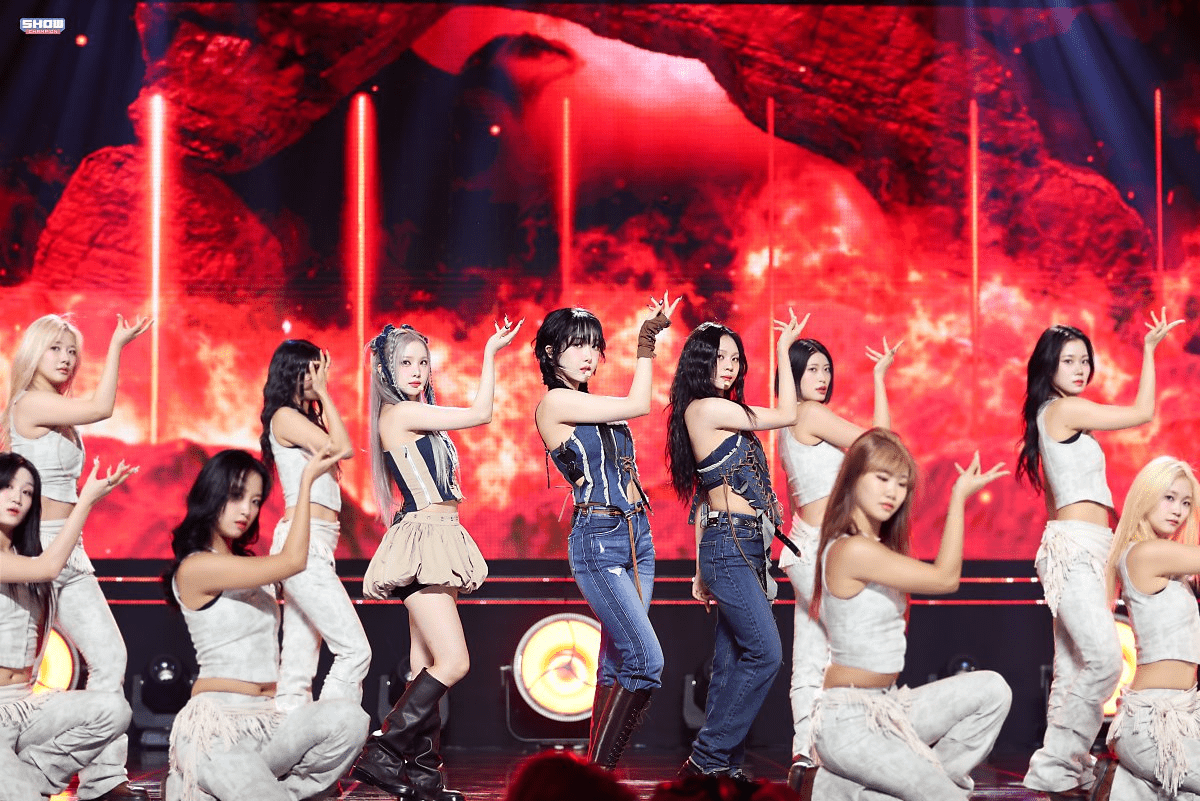 #更新 241122 [SHOW CHAMPION X VIVIZ] Shhh！現場照片/新聞圖 - GFRIEND板 | Dcard