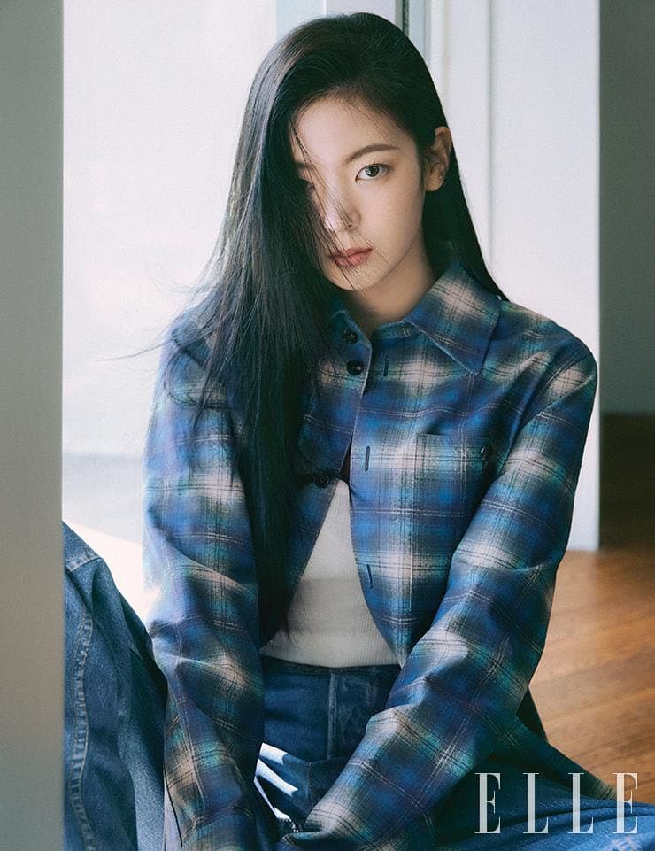 #分享 Lia的新面孔 2023 ELLE四月刊採訪 - ITZY板 | Dcard