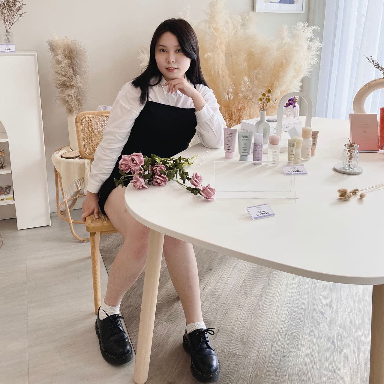 #分享 Dcard線下美妝講座🤩和你介紹朵茉麗蔻全效8點(來看看是什麼讓我超驚豔！) #開箱大使 - 雞腿小公主 (@rei_1998) | Dcard