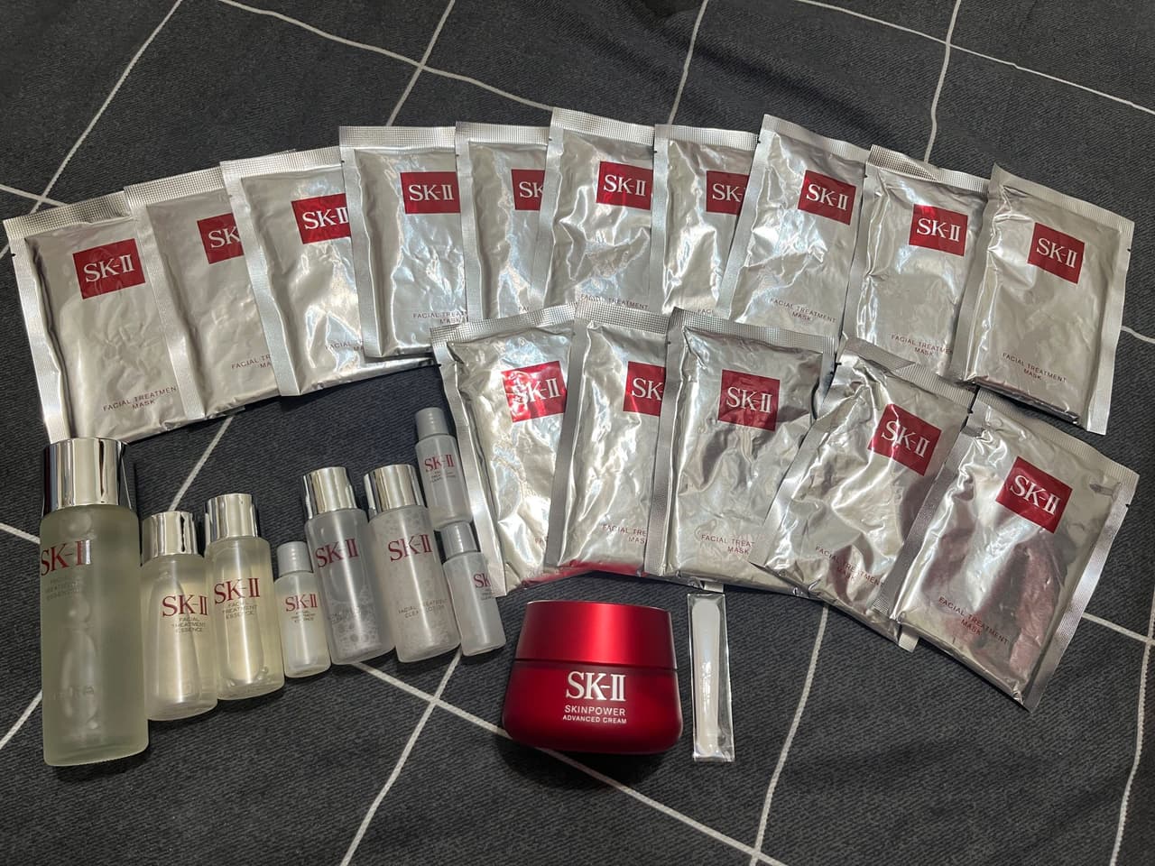 #分享 #我來開箱 用完皮膚變超穩的SK II #水水大聲說 - 美妝板 | Dcard