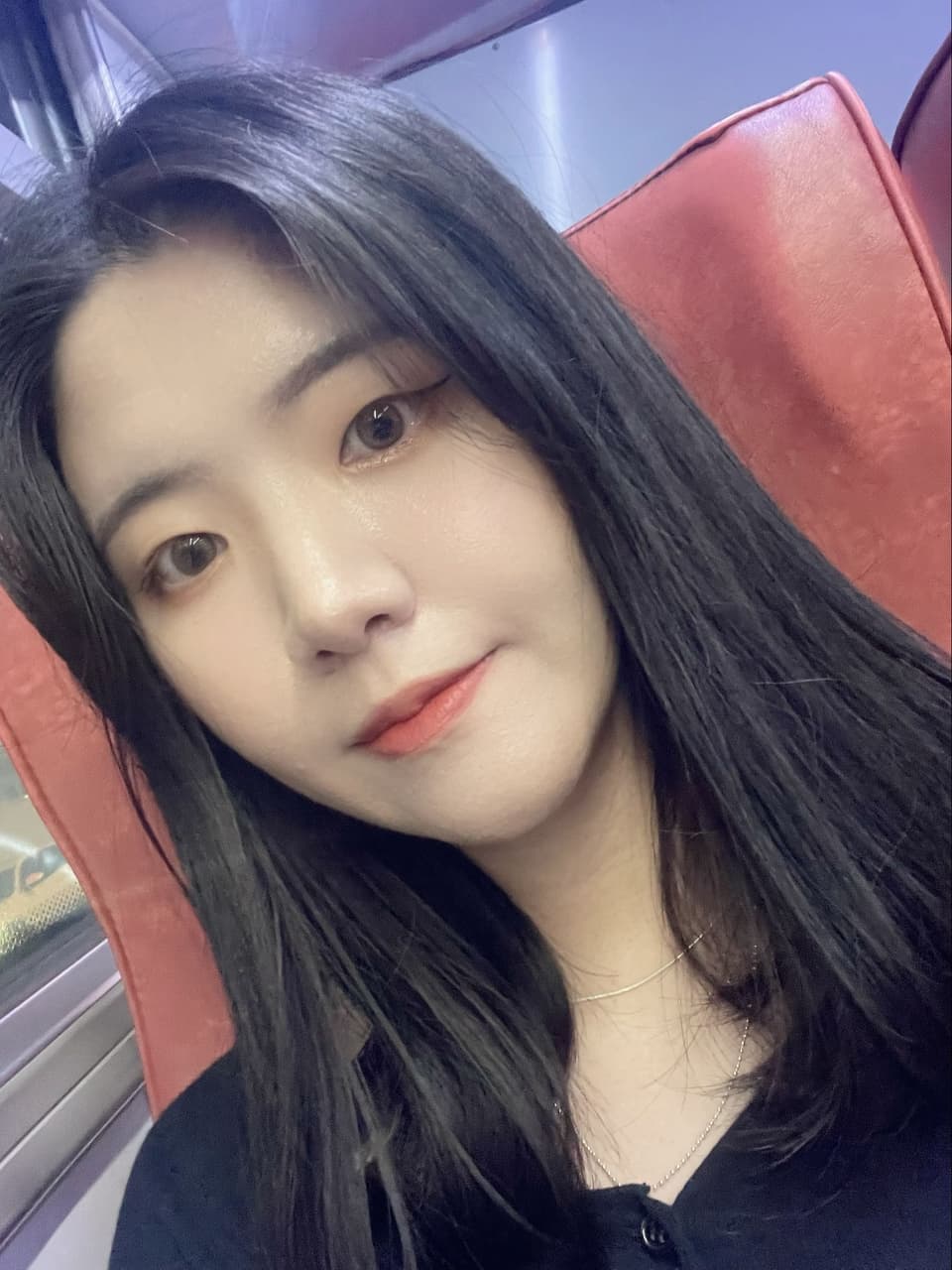 #分享 誰戴誰溫柔的💘 KARACON CHICOLOR寂靜米 - 隱形眼鏡板 | Dcard