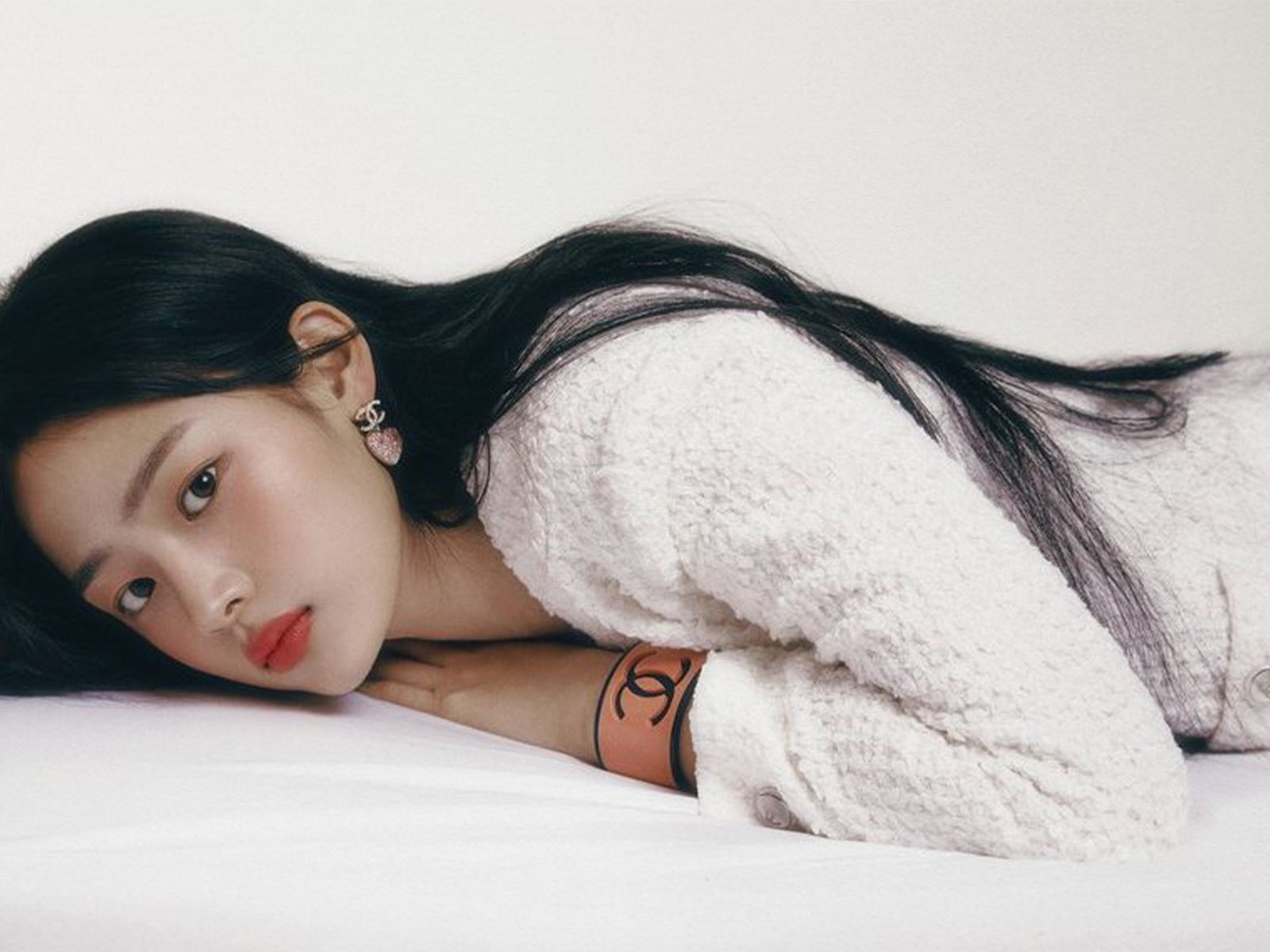 #閒聊 大家覺得NJ精品資源豐富是好事嗎？ - NewJeans板 | Dcard