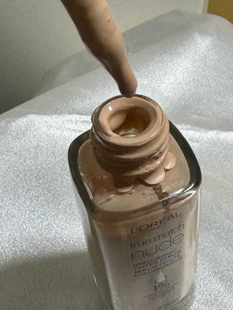 #分享 超自然又持妝的高CP值底妝💓ꪔ̤̱ꪔ̤̱ꪔ̤̱——L'oreal超輕盈裸妝粉底液 - 美妝板 | Dcard