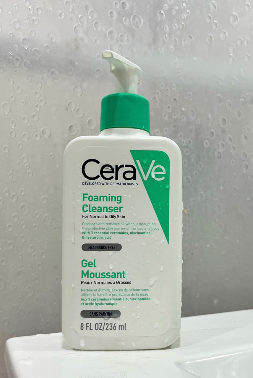 #分享 Cerave 水楊酸洗面乳、溫和泡沫洗面乳 - 美妝板 | Dcard