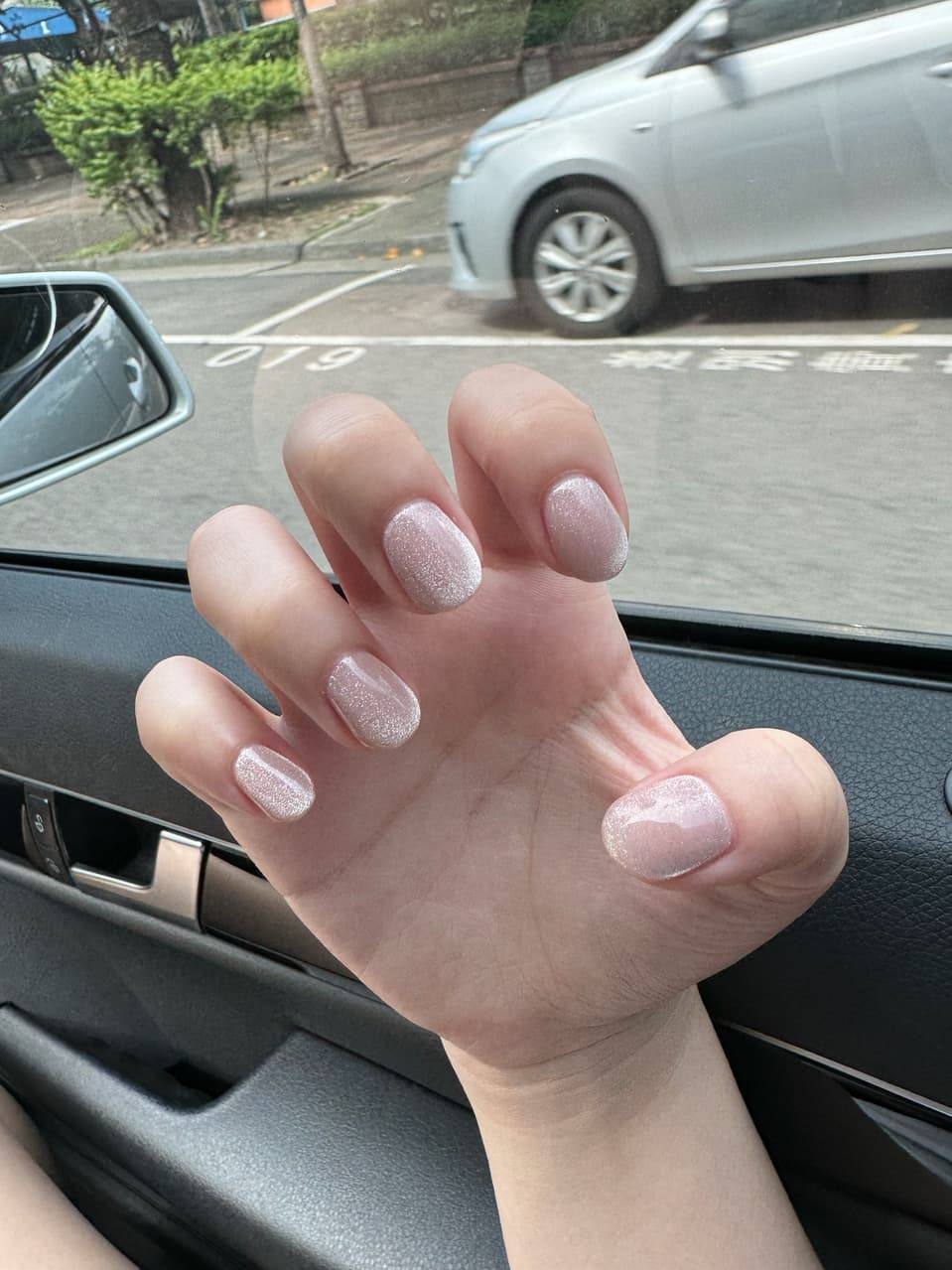 粉色貓眼美甲🌸 - 貝ღ (@bae_doby) | Dcard