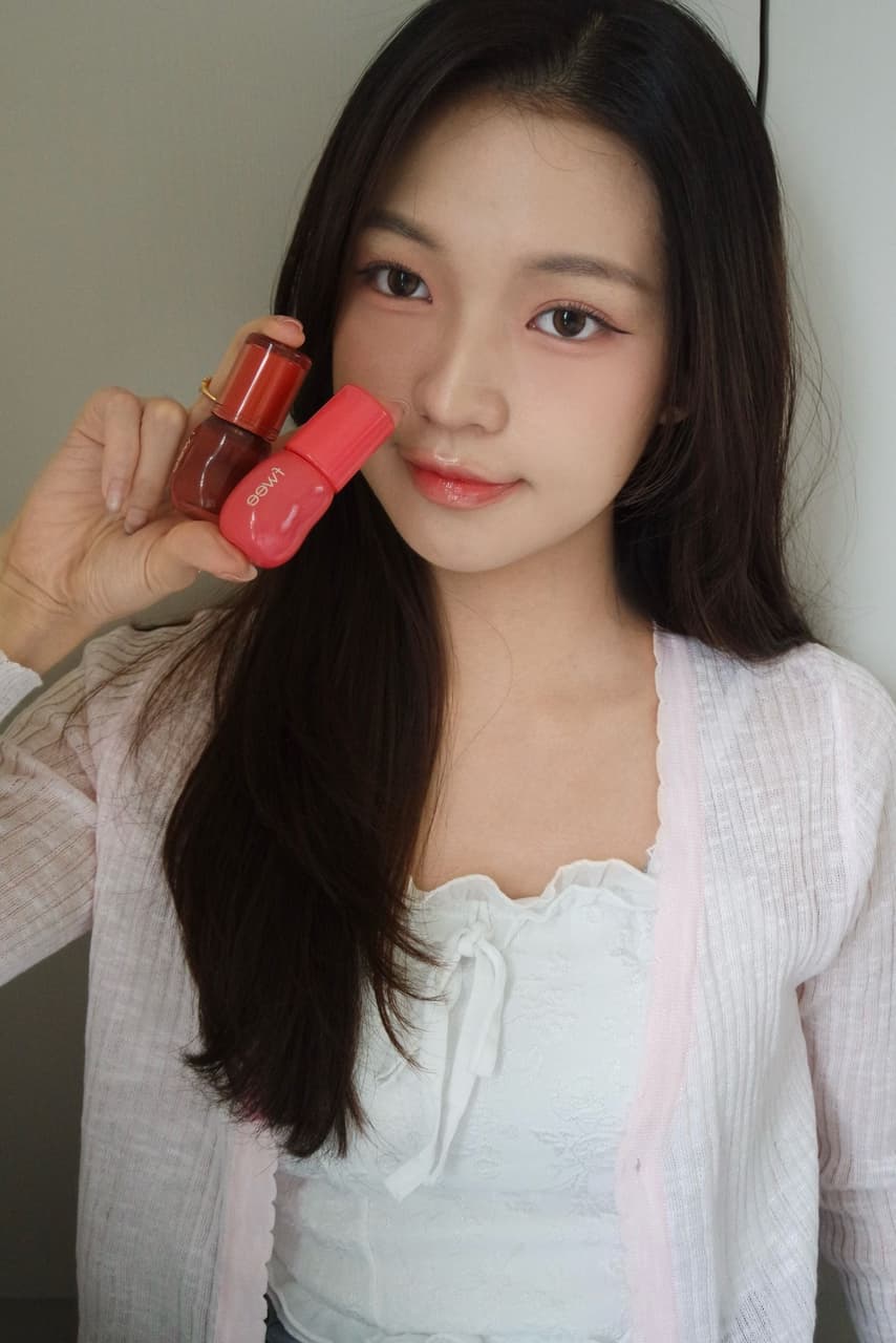 #分享 今夏超火！Fwee 3D水光玻璃唇釉試色 - 美妝板 | Dcard