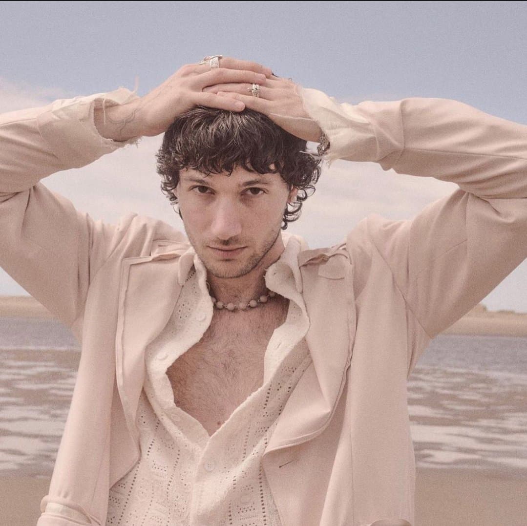 美國創作男歌手Jeremy Zucker全新個人EP《is nothing sacred?》開啟激動人心旅程的第一篇章！ - Ricky ...