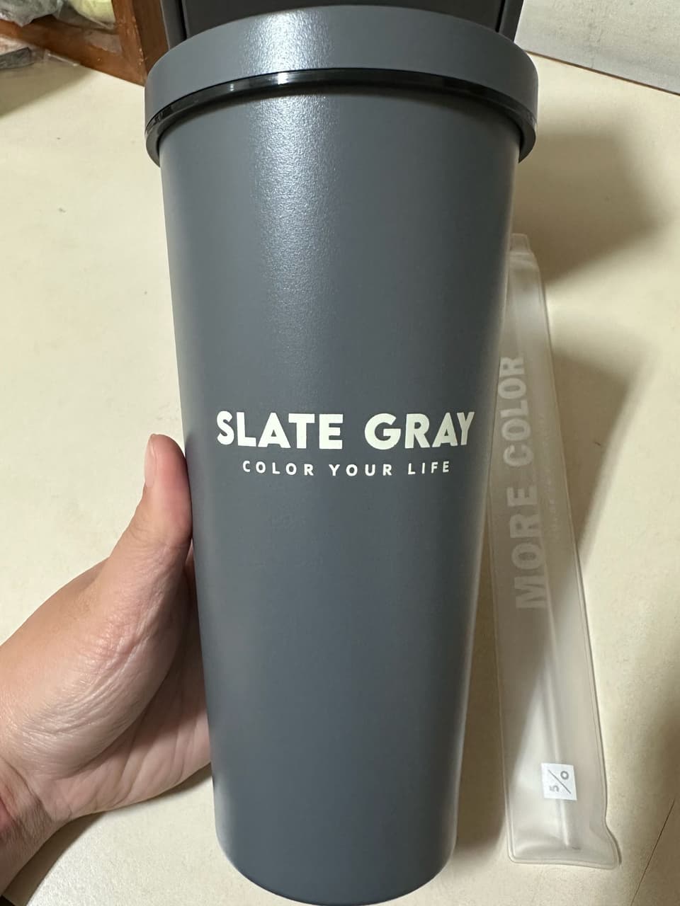 #我要賣 50%不鏽鋼吸管保溫杯（710ml 質感灰 附吸管）[售出] - 二手交易板 | Dcard