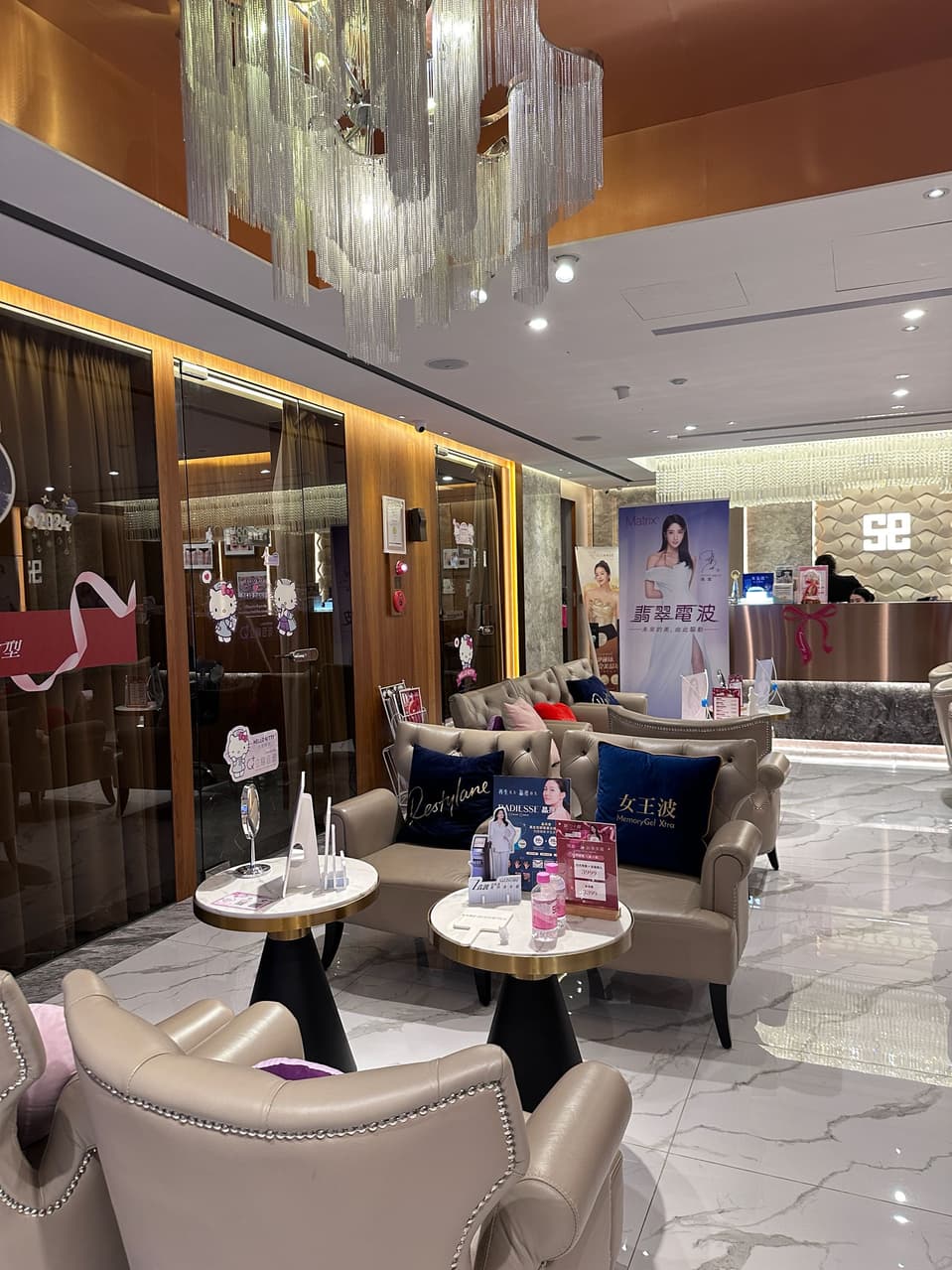 打了不會痛的音波！ - 挖喜羊 (@vk.y) | Dcard