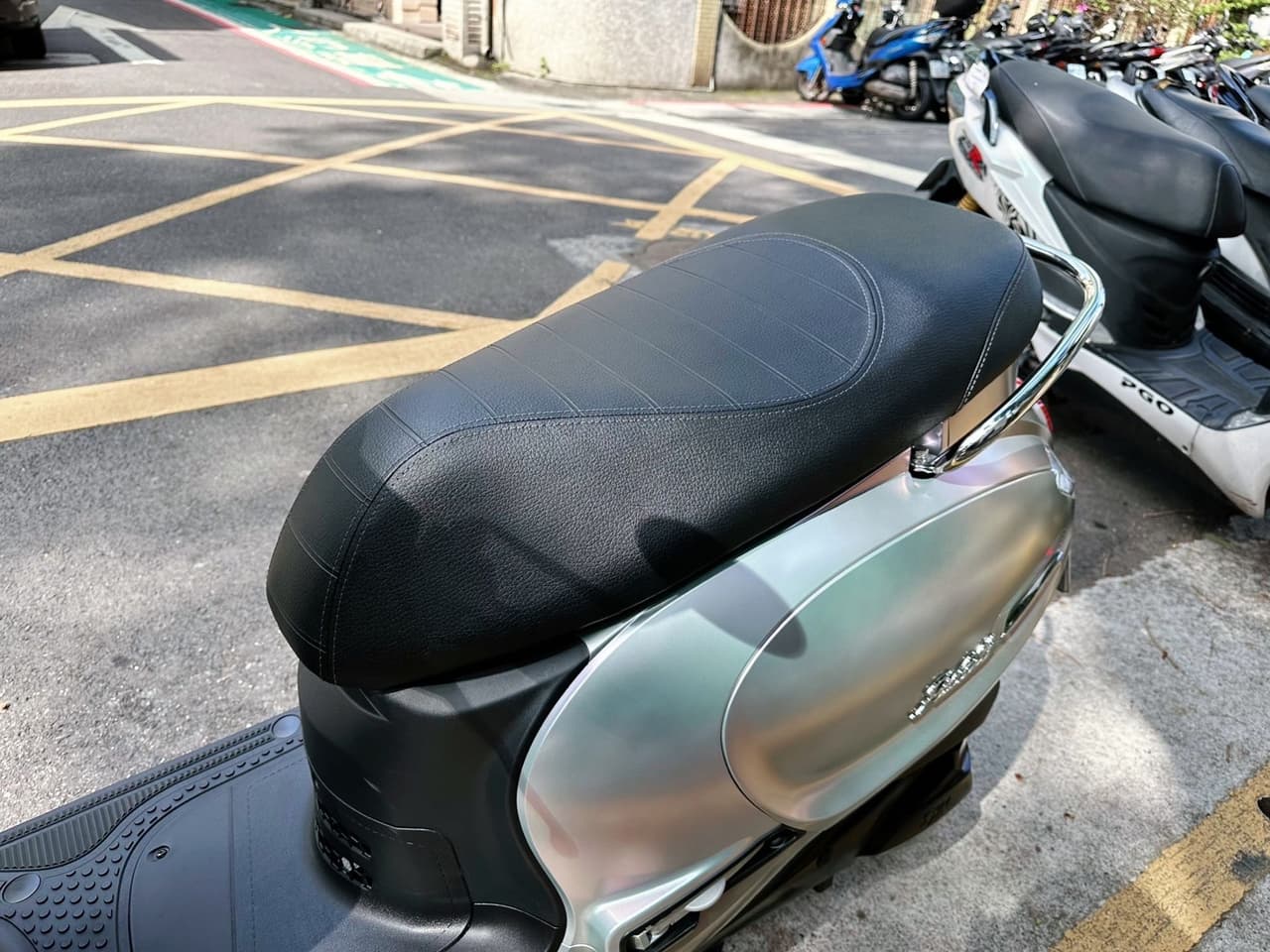 #車輛分享 終於不再是後座~~ 我的Fiddle 125來囉🤩 - 機車板 | Dcard