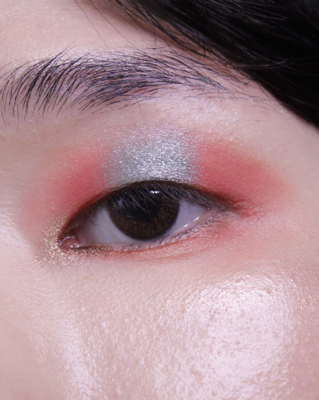 #分享 OFRA激光超值打亮組-真心話New Solstice~綠色那顆超美之halo eye初體驗 - 美妝板 | Dcard